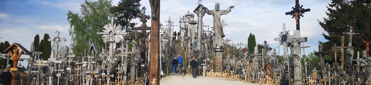 Đồi Thánh Giá, nơi thắp sáng niềm tin yêu bên bờ biển Baltic