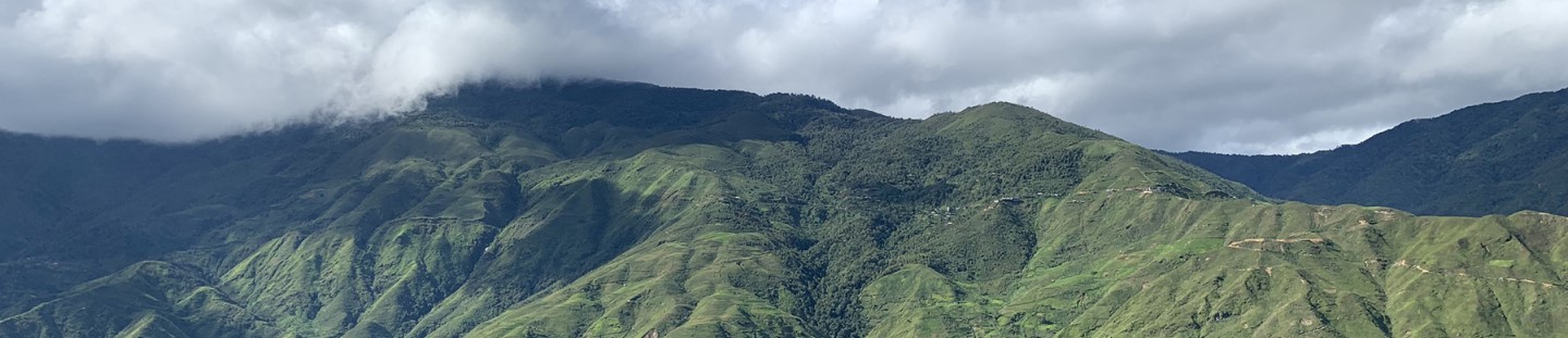 Lạc giữa biển mây nơi Đỉnh gió Tà Xùa thơ mộng