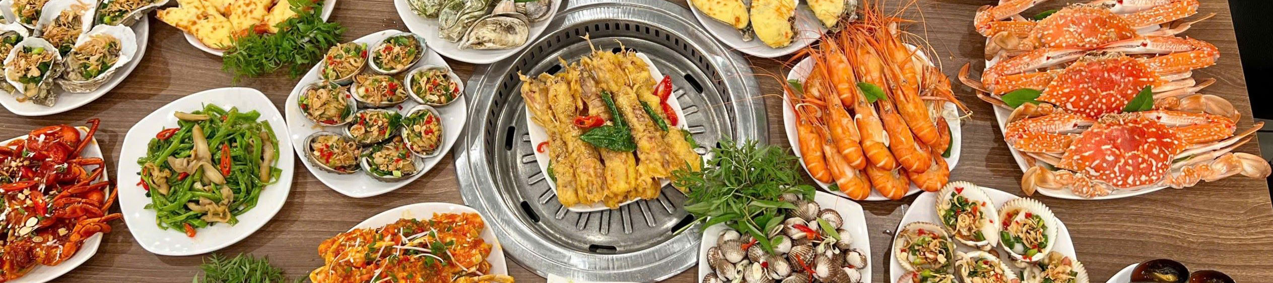 Thưởng thức buffet Poseidon TPHCM với menu hơn 200 món