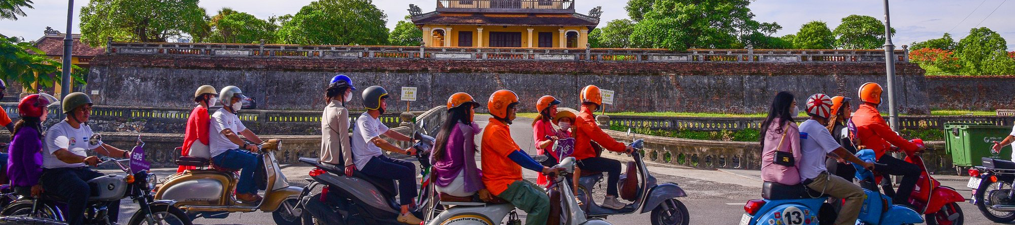 Top 6 địa chỉ thuê xe máy ở Huế uy tín, giá cả phải chăng