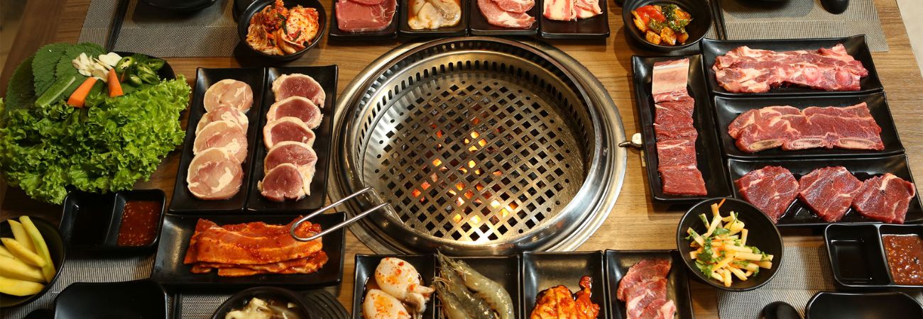 Trải nghiệm Queen BBQ Buffet với menu đồ ăn cực đa dạng