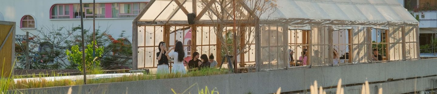 Trên Tầng Thượng Cafe, điểm hẹn lãng mạn như tại Đà Lạt