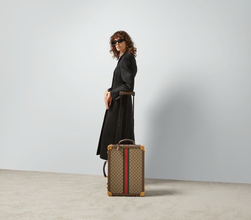 Vali Gucci: sự quyến rũ của vali thời trang